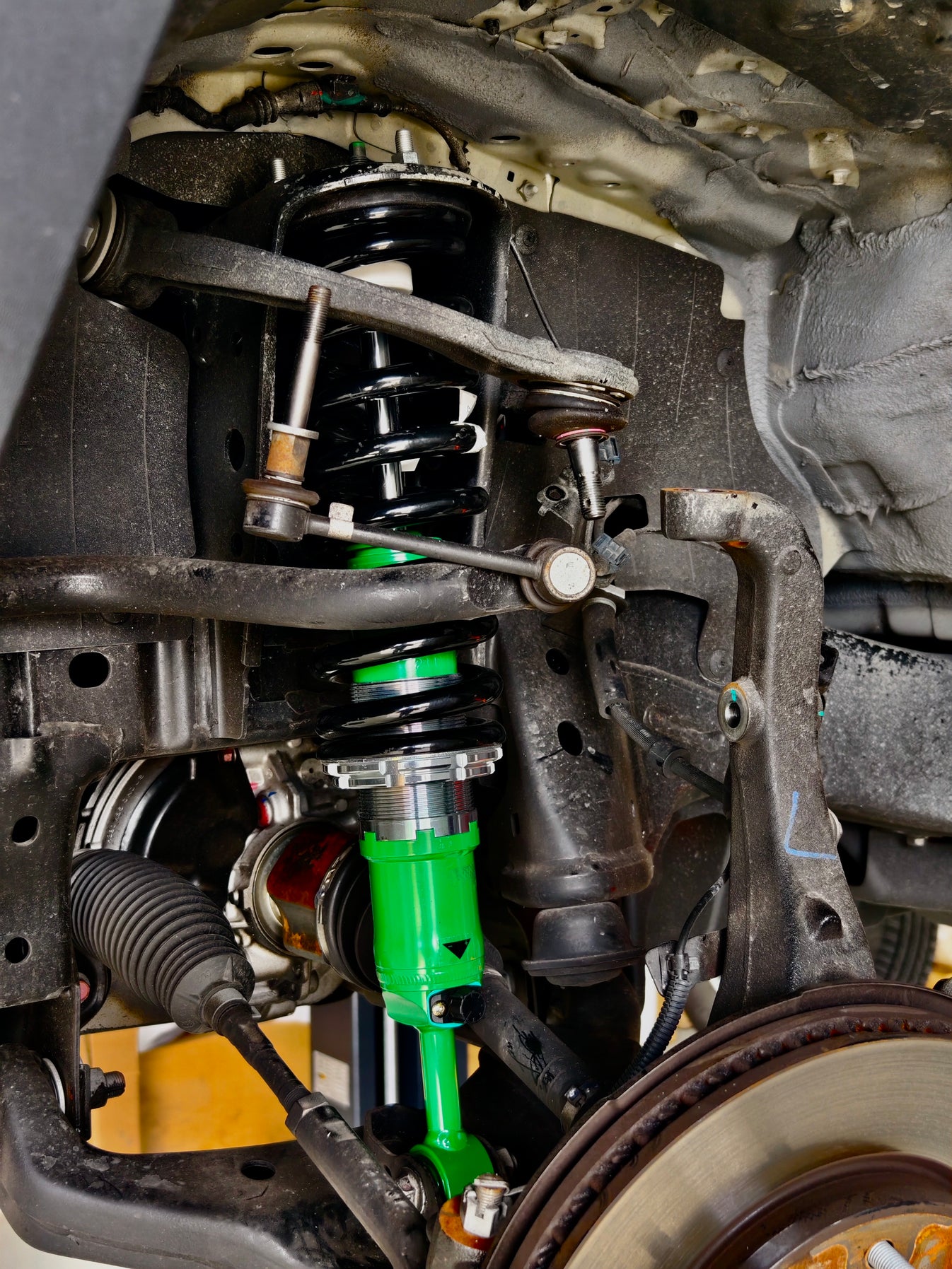 TANK 300 TANK 500 2-Inch Lift Off-Road Shock Absorbers